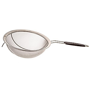 LiveFresh Large Stainless Steel Fine Mesh Strainer with Reinforced Frame and Sturdy Rubber Handle Grip - Designed for Chefs and Commercial Kitchens & Perfect for Your Home - 9 Inch / 23 cm Diameter