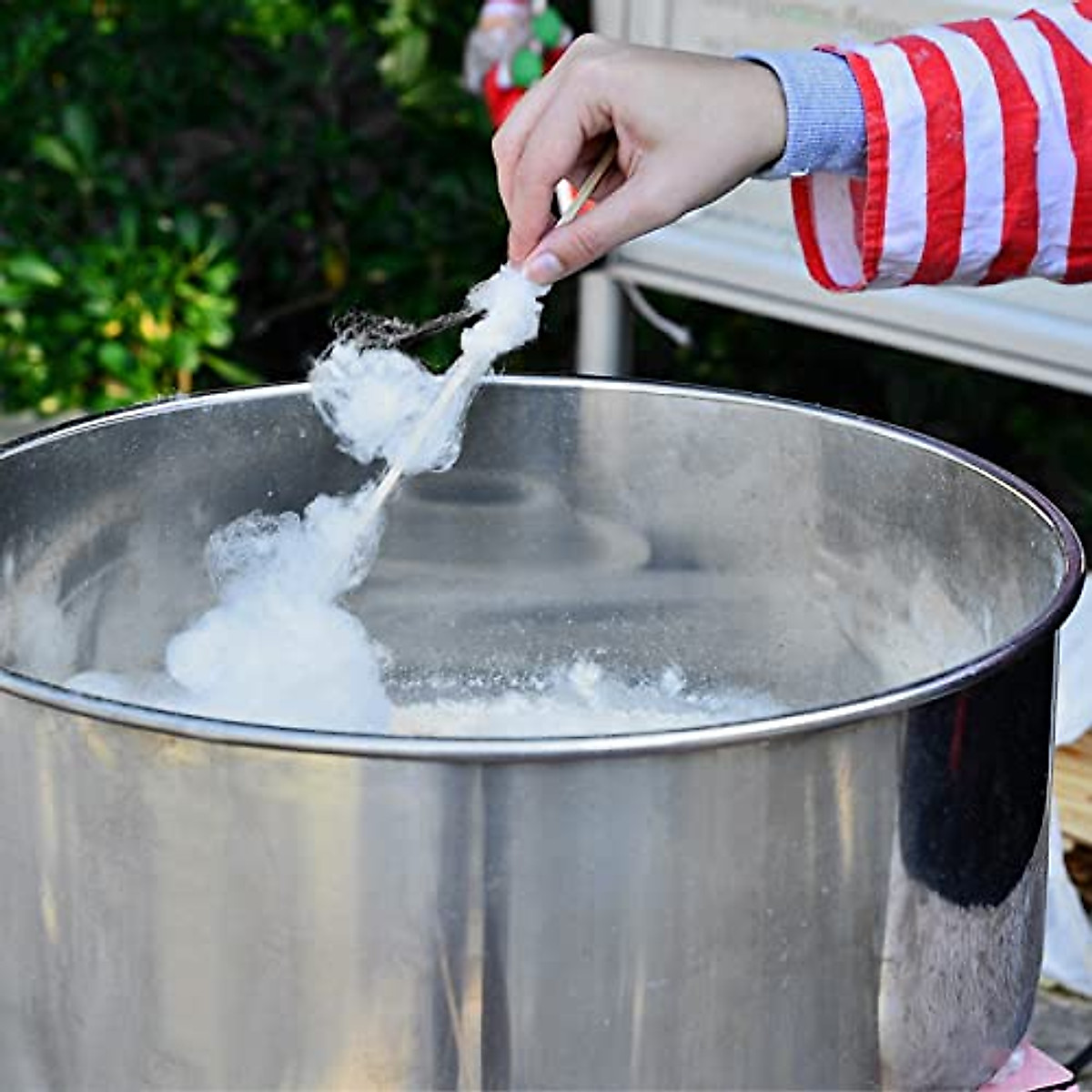 Display4top Commercial Cotton Candy Machine, Electric Cotton Candy Makers, 1080W Candy Floss Maker with Sugar Scoop and Lights Music, Perfect for Family Party Amusement Park Carnival (Pink)