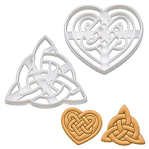 Set of 2 Celtic Triquetra cookie cutters (Designs: Celtic Heart and Triquetra), 2 pieces - Bakerlogy