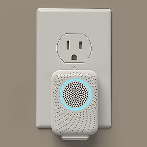 Victor M751PS 1 Unit Pestchaser Rodent Repellent w/Nightlight & Extra Outlet,White