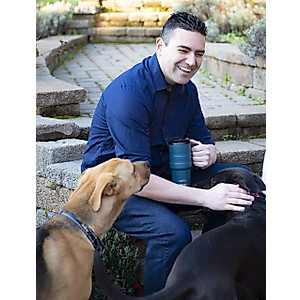 MIRA 20 oz Stainless Steel Travel Car Mug with Handle & Spill Proof Twist On Flip Lid - Vacuum Insulated Thermos Tumbler Keeps Coffee, Tea, Drinks Piping Hot or Ice Cold - Gray