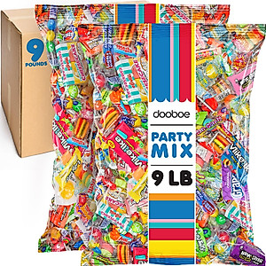 Bulk Candy Mix - Candy Variety Pack - Assorted Classic Candy - Individually Wrapped Candies - Fun Size Candy Assortment (9 Pounds)