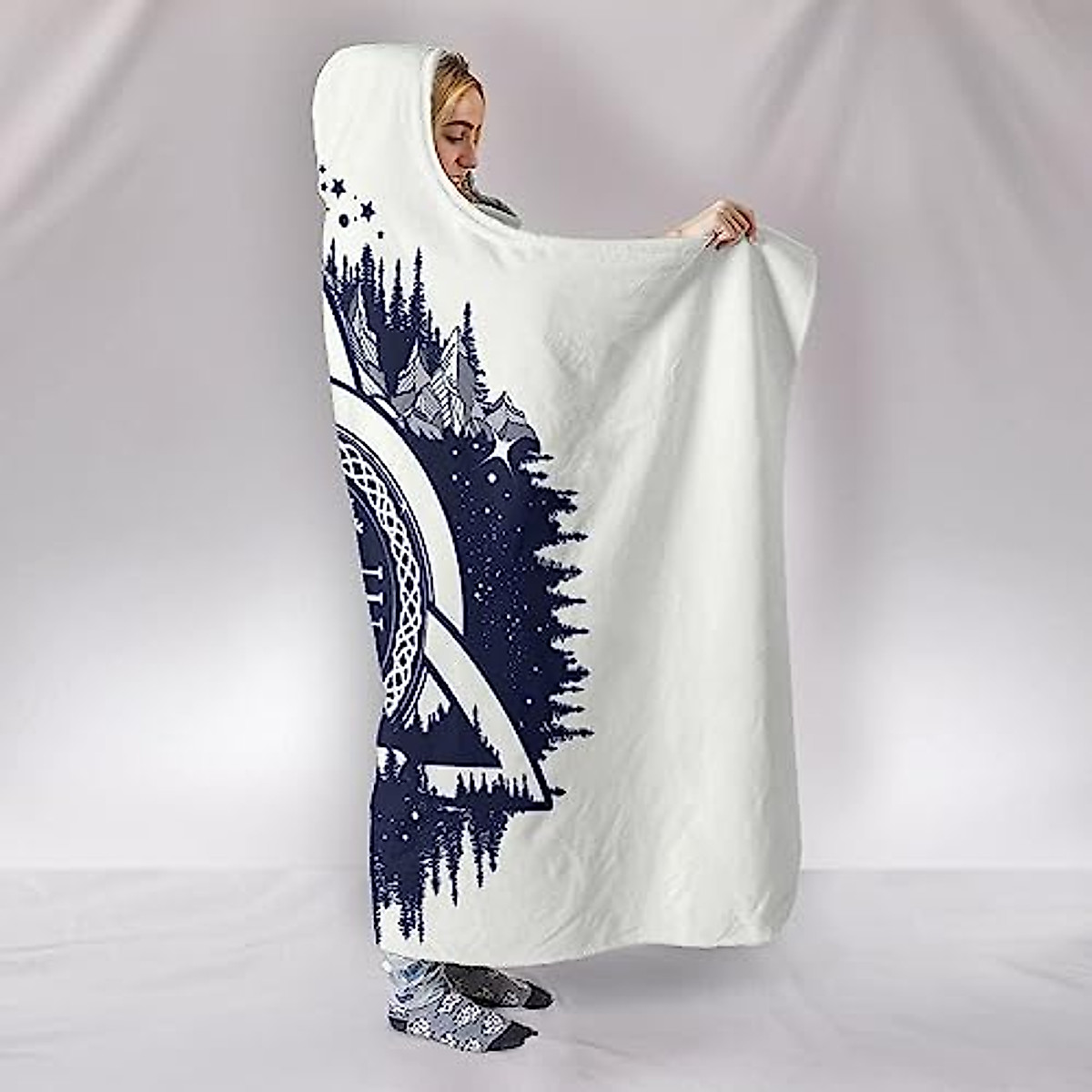 BURNAR Viking 3D Printing Hooded Blanket Warm Soft Viking Rune Compass Celtic Unisex Winter Wearable Hooded Blanket Double Thick Plush Fleece Blanket Cape (Color : Blanket, Size : 50x60in/130x150cm)