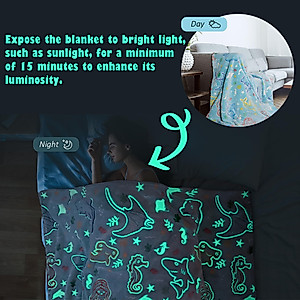 FORESTAR Glow in The Dark Blanket for Girls Boys, Halloween Christmas Birthday Gifts for Kids, Soft Warm Furry Throw Blanket, 50"×60"