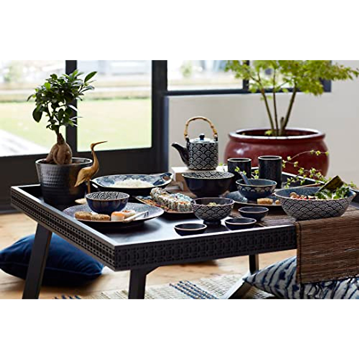 Mikasa Satori Japanese Serving Platter with Wave Pattern Border and Real Gold Rim, Porcelain, Indigo Blue/White, 15.5 x 28 cm