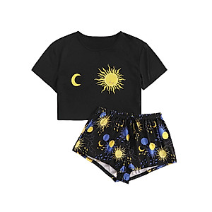 SweatyRocks Women's Cute Graphic Print Short Sleeve Crop Top with Shorts Pajama Set Black L