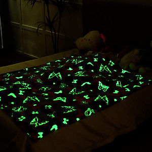 Yaning Glow in The Dark Butterfly Blanket, Soft Cozy Cute Fluffy Luminous Blanket for Kids Girls Teens Gift, Purple, 50x60 inches