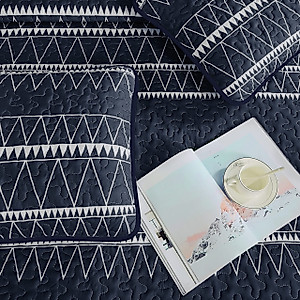 WONGS BEDDING Navy Blue Quilt King Size, Boho Striped Triangle Bedding Bedspread Coverlet Set, Microfiber Lightweight Bohemian Quilt Set for All Season 3 Pieces 90x104 in