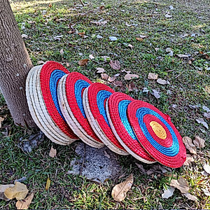 Traditional Hand-Made Straw Archery Target, 19.6 * 19.6 Target with Rope Handle Paper and Archery Accessory Tools for Home Outdoor Shooting Practice (2-Layer)