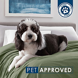 Martex Super Soft Fleece Blanket - Twin, Warm, Lightweight, Pet-Friendly, Throw for Home Bed, Sofa & Dorm - Basil