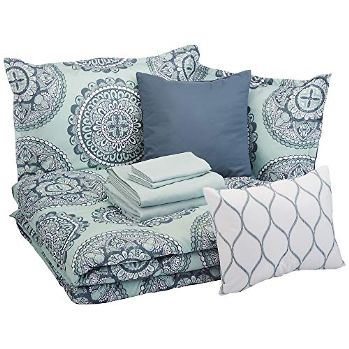 Amazon Basics 10-Piece Bed-in-a-Bag - Soft, Easy-Wash Microfiber - Full/Queen, Sea Foam Medallion