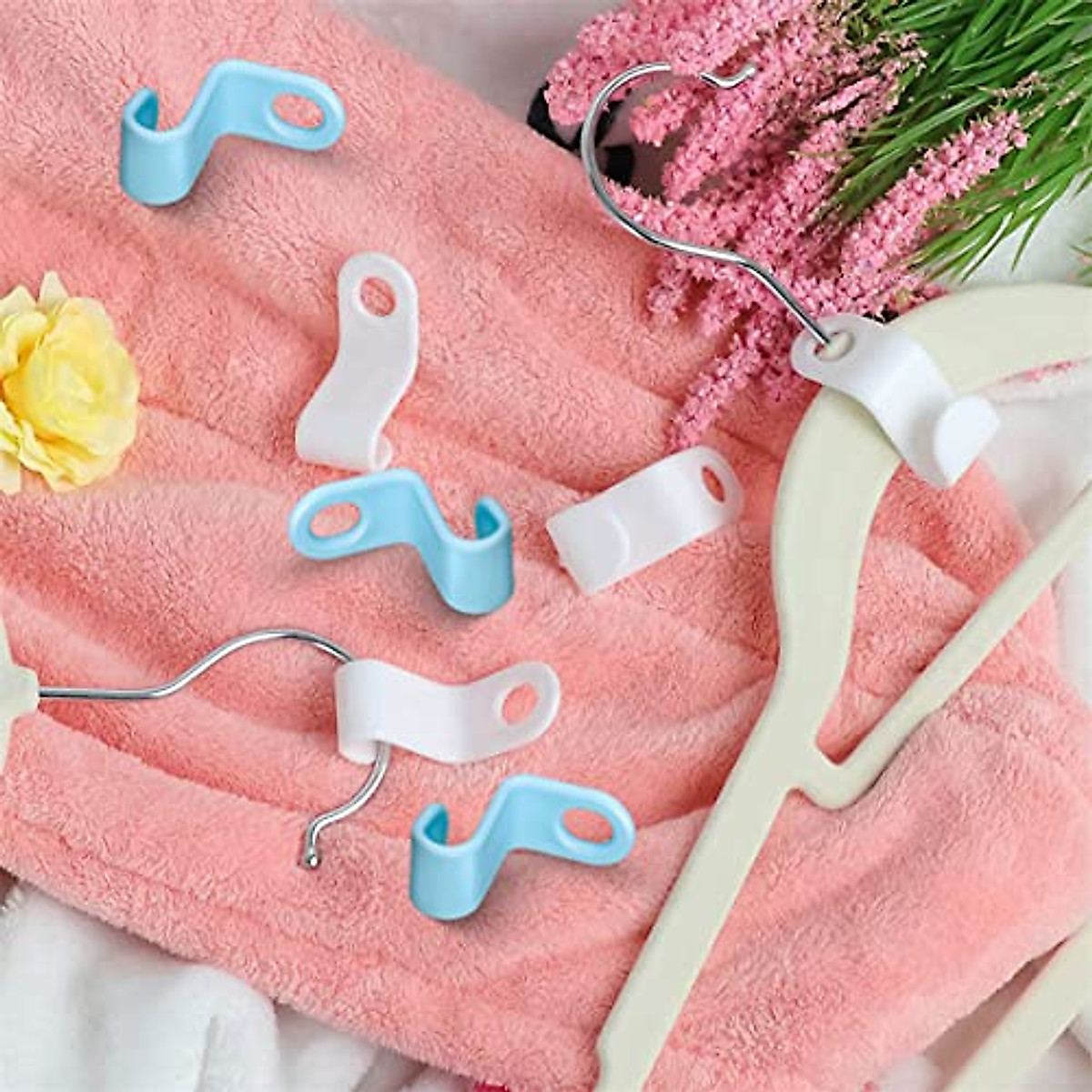 Clothes Hanger Connector Hooks 50PCS Cascading Cloth Hanger Hook Space Saving Coat Hangers Clip Multi-Layer Stackable Hanger Connecting Hooks for Wardrobe Organizer Closets