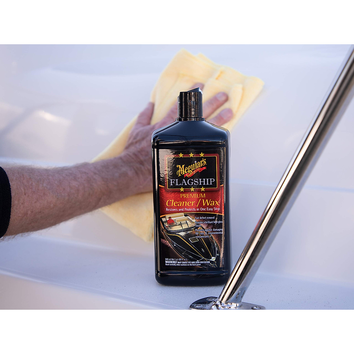 Meguiar's M6132 Flagship Premium Cleaner/Wax - 32 Oz Bottle