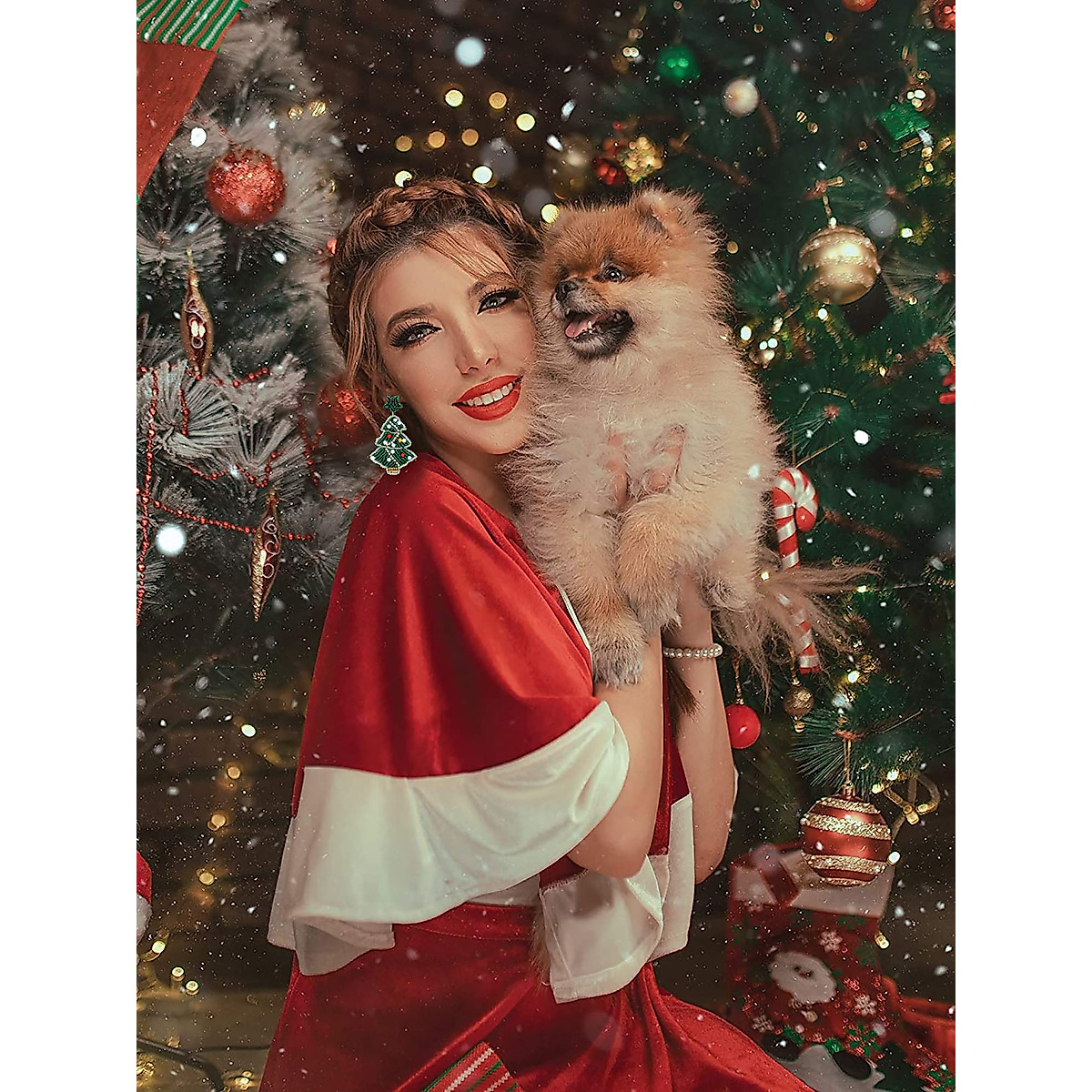 Christmas Beaded Earrings Hypoallergenic Christmas Tree Snowflake Dangling Earrings Cute Xmas Santa Hat Bell Car Bead Drop Dangle Earrings Handmade Christmas Holiday Jewelry Gift for Women