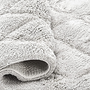 Vera Wang - Bathroom Rug Set, Soft & Absorbent Bathroom Decor, Reversible Modern Design (Marquis Diamond Grey, 2 Piece)