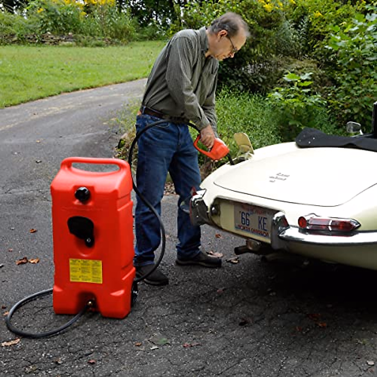 Scepter FDMG141 14 Gallon Flo-N-Go Duramax Fuel Caddy, Red
