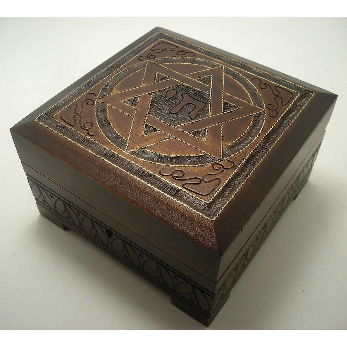 Star of David Wood Keepsake Box Judaica Handmade Box with Lock and key