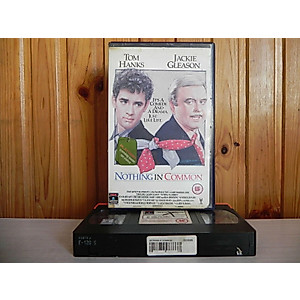 Nothing In Common - Columbia - Comedy - Drama - Tom Hanks - Jackie Gleason - VHS