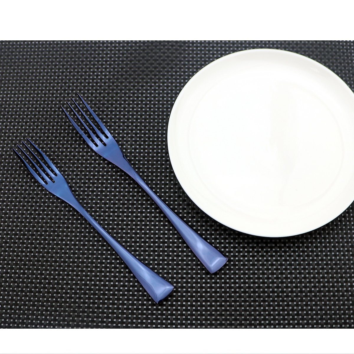 Uniturcky Flatware Set 18/10 Stainless Steel Mirror Polished Blue Cutlery - Silverware Utensil Set of Serrated Steak Knife Dinner Fork Knife Spoon Salad Fork Dessert Spoon,24 Piece Service for 4