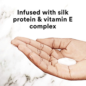 Suave Professionals Smoothing Conditioner for Frizz Control Ultra Sleek and Smooth Deep with Vitamin E for Hair 28 oz