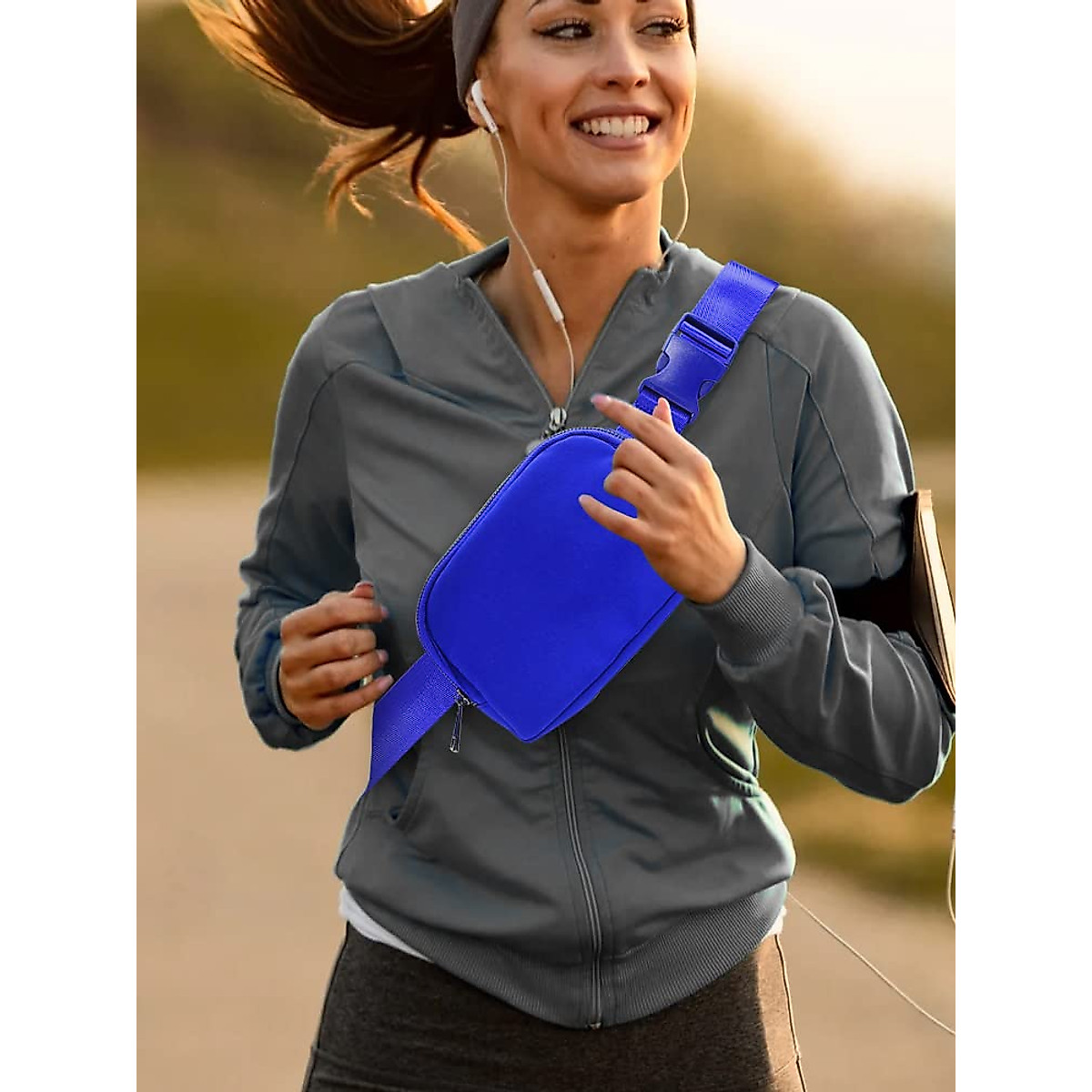 ZOPPEN Fanny Packs for Women Mini Belt Bag, Small Waist Bag Water Proof Fanny Pack Crossbody with Adjustable Strap, Everywhere Belt Bag Dupes for Travel Running Hike Work Out, Blue