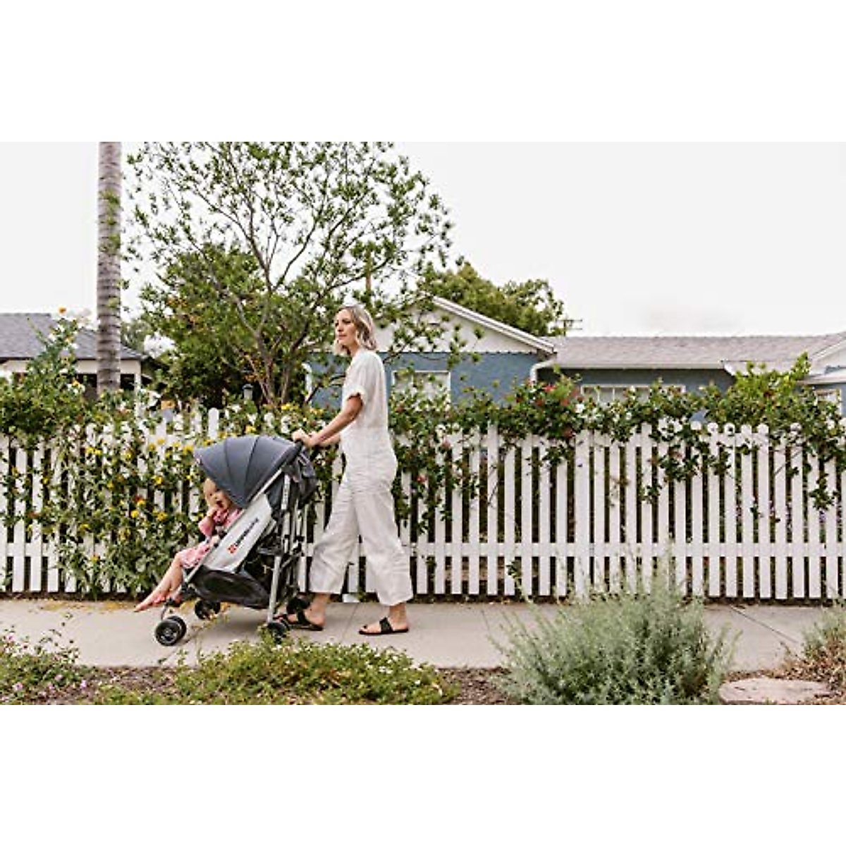 UPPAbaby G-Link and G-Link V2 Rain Shield Waterproof and Windproof Coverage Ventilated Design Quick Attachment Easy Access to Child