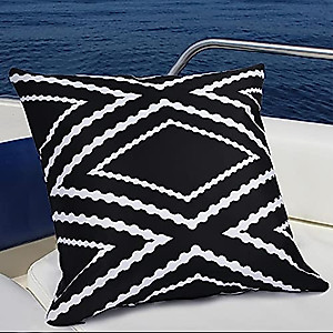 4 Pack Decorative Outdoor Waterproof Throw Pillow Covers 18 x 18 Inches Patio Furniture Pillows Waterproof Geometric Garden Cushion Case Boho Pillow Shell for Patio Garden Couch Sofa