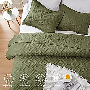 LEAONME Full/Queen Quilt Set 3 Pieces, Lightweight Olive Green Bedspread-90''x98'', Soft Microfiber Summer Quilt/Coverlet, Luxurious Warm Bedding Sets for All Seasons (Includes 1 Quilt, 2 Shams)
