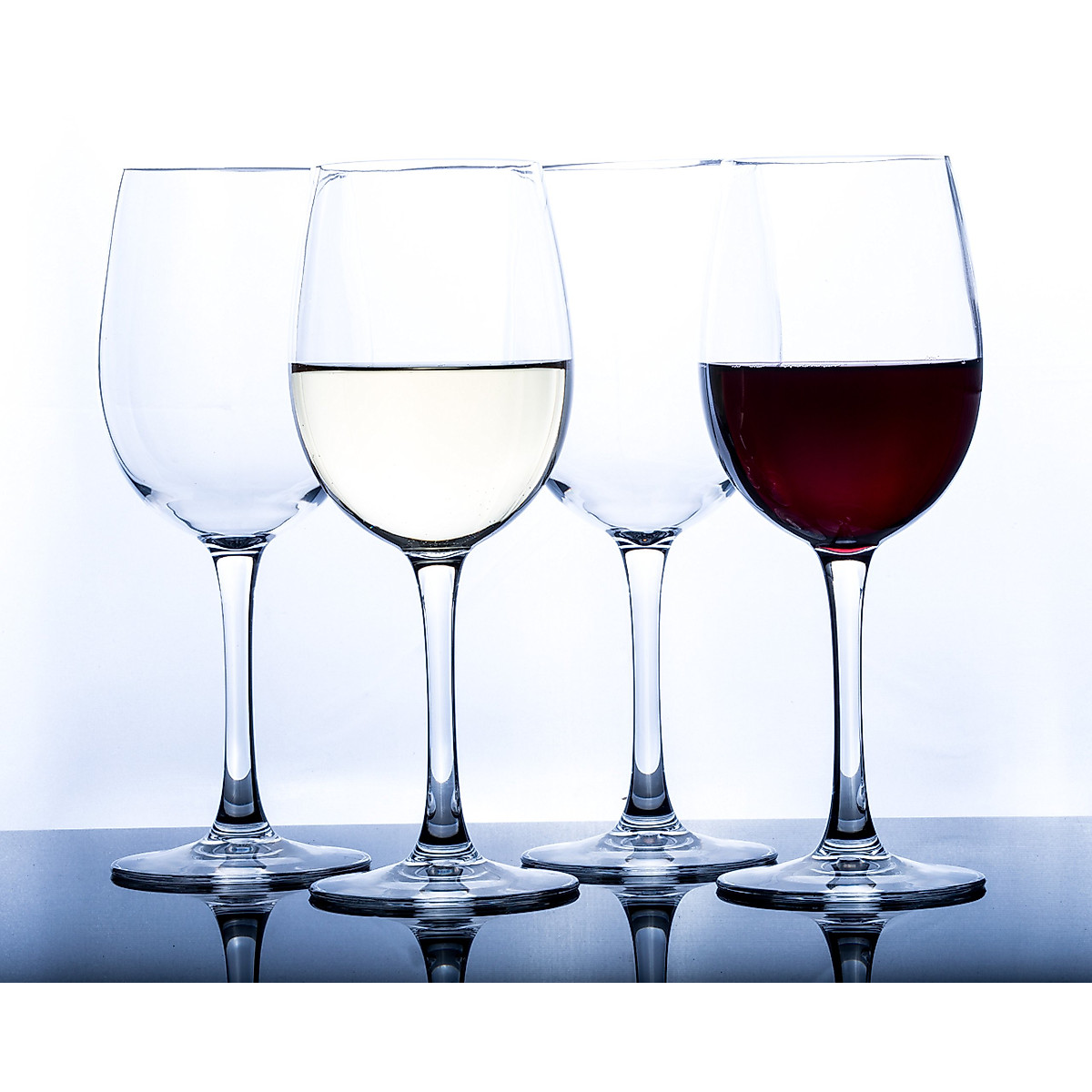 Elegant Plastic Wine Glasses by Savona | Unbreakable Wine Glasses | Ideal for Indoor/Outdoor Use | 100% Tritan Shatterproof Wine Glasses | Set of 4)