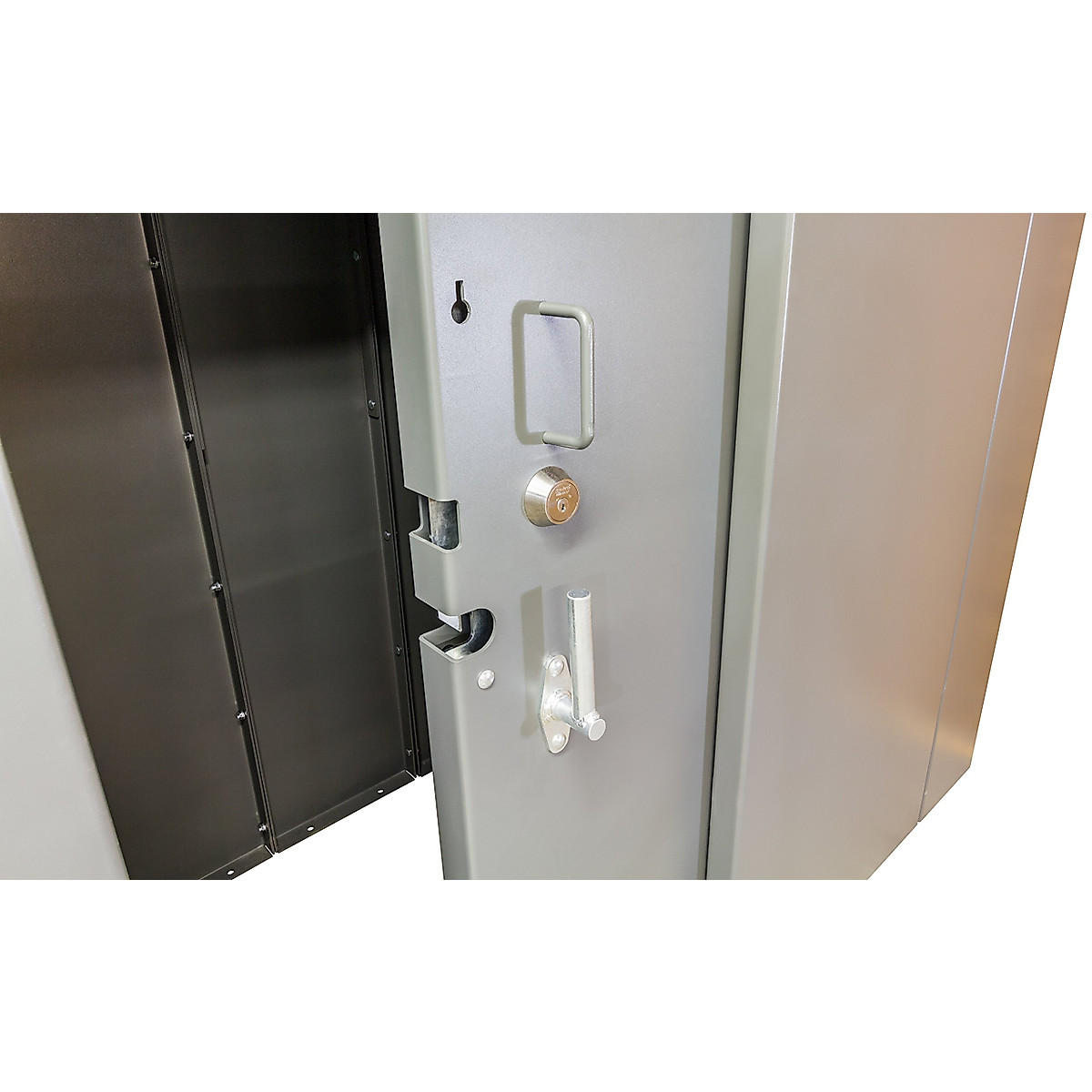 Swisher SR84X039G ESP Safety Shelter