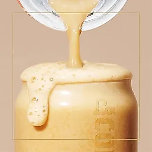 La Colombe Vanilla Draft Latte with Oatmilk - 9 Fl. Oz. 4 Pack - 100% Arabica Brazilian Cold Brew Coffee with Nitrous-Infused Oatmilk, Dairy-Free Vegan Latte, 120mg Natural Caffeine