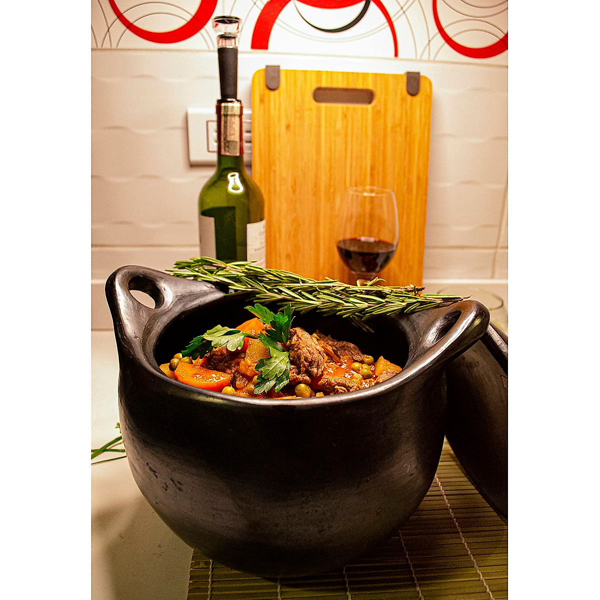 Macondo Ancient Pot - Rounded Soup Pot (4 Quarts)