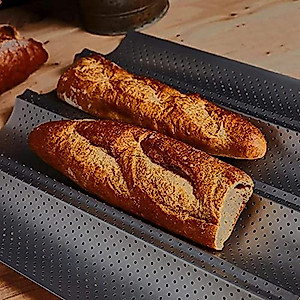 Baguette Pan, French Bread Pan Easy To Release 3 Slots Easy To U Shape Black Uniform Heating Stainless Steel for Kitchen