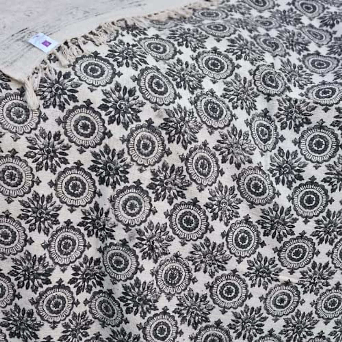 InstyleCraft - Cotton Throw Blanket - Woven Warm Boho Decor Couch Chair Sofa Bed Kitchen Living Room - Block-Printed - Chair Blanket with Tassels for Outdoor Camping Beach Picnic