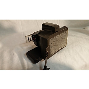 Vintage 1970's Polaroid Land Camera Square Shooter