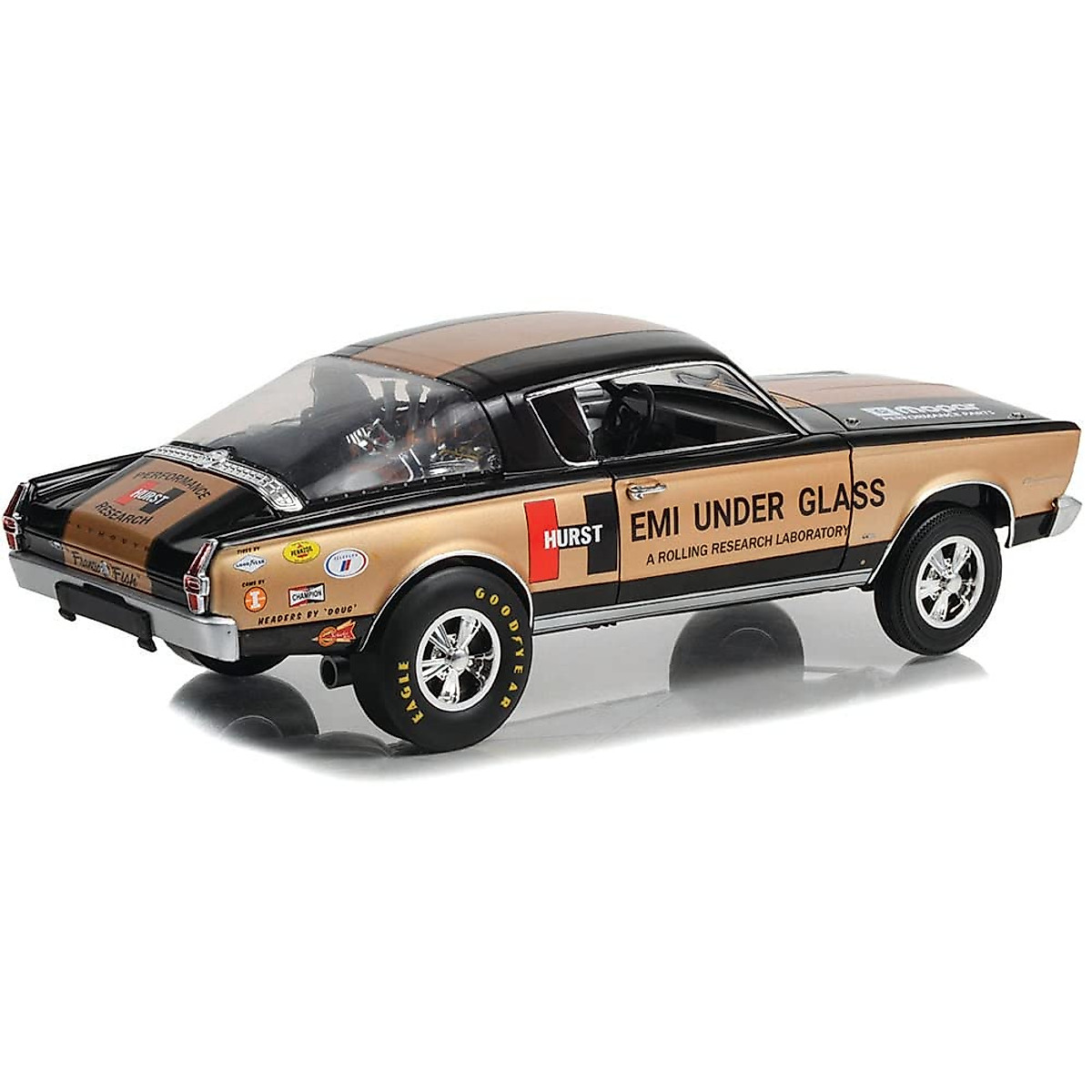 Highway 61 Hurst HEMI Under Glass 1966 Plymouth Barracuda 1/18