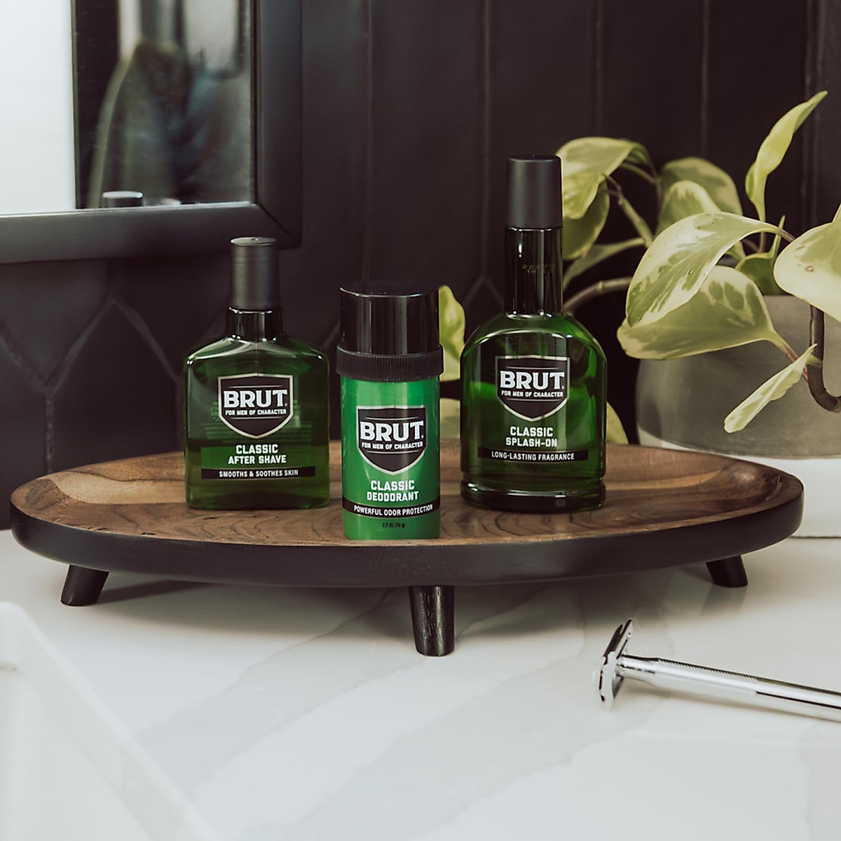 Brut Classic After Shave for Men - Absorbs Quickly to Clean and Tone Skin for a Refreshing Feel - Mens Aftershave with Iconic Masculine Scent - 5 oz