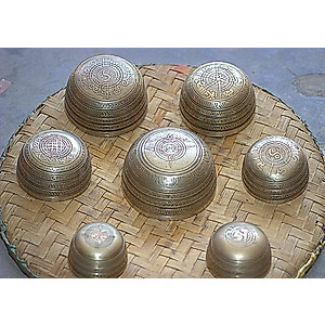 SANSKAR NEPAL Tibetan Singing Bowl Set of 7 Hand Hammered with Carry Box | Bells for Meditation and Yoga | Sound Therapy Instruments for Relaxation | Prayer Bowl Chakra Healing for Spiritual Growth