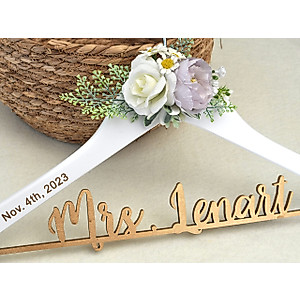 Bride Hanger, Wedding Hanger, Wedding Gift, Personalized Bride Hanger, Honor Maid, Bridesmaid, Doctor, Graduation Dress Hanger