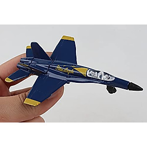 Daron Worldwide Trading Runway24 F/A-18 Angels No Runway Vehicle, Blue