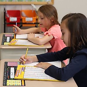 Really Good Stuff Writing Process 4-Pocket Laminated Student Folders, 9.5" by 12" (Set of 12) - Keep Students Organized and Teaches Writing Process, Store Work-in-Progress and Monitor Progression