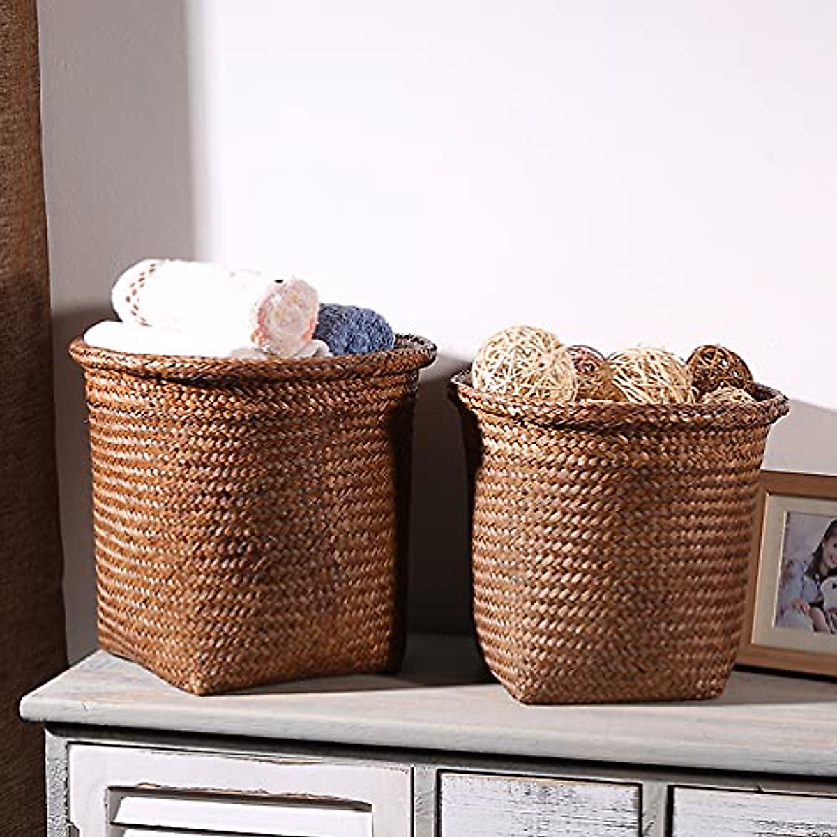 TOYANDONA Office Wastebasket 1pcs Woven Waste Basket, Round Wicker Waste Paper Bin Rubbish Basket for Bedroom Bathroom Offices or Home, S Waste Basket