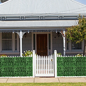 Skcoipsra Artifical Ivy Privacy Fence Screen, 47.2x236in(77sqft) Faux Ivy Vine Leaf Grass Wall, Artificial Hedges Greenery Backdrop Wall for Balcony Indoor Outdoor Garden Fence Decor