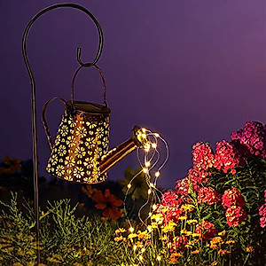 DREAMWIN Outdoor Solar Watering Can with Lights Garden Decor Large Solar Powered Lanterns Hanging Waterproof 90 LED Decorative Retro