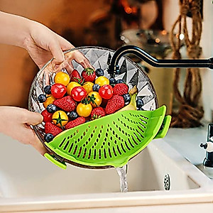 Pasta Strainer, Pot Strainer Clip on Silicone – Adjustable Clip on Strainer for Pots, Strainers and Colanders, Silicone Strainer, Food Strainer, Pasta Drainer, Colander (Green) By Stoto