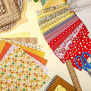 500 Pcs 4 x 4 Inches Cotton Fabric Square Pre Cut Quilt Squares Fabric Bundles Patchwork Fabrics Floral Printed Square Patchwork Fabric Quilting Fabric for DIY Craft Sewing Clothing Accessory