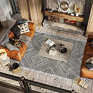 JONATHAN Y MOH200C-8 Amir Moroccan Beni Souk Indoor Area-Rug Bohemian Farmhouse Rustic Geometric Easy-Cleaning Bedroom Kitchen Living Room Non Shedding, 8 X 10, Gray,Cream