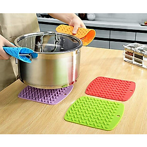 BHMBKCT Silicone Pot Holders, Trivet Mat, Hot Pad, Jar Opener, Pot Spoon Rests, Non Slip, Set of 8 (6.8 x 7 inch)…