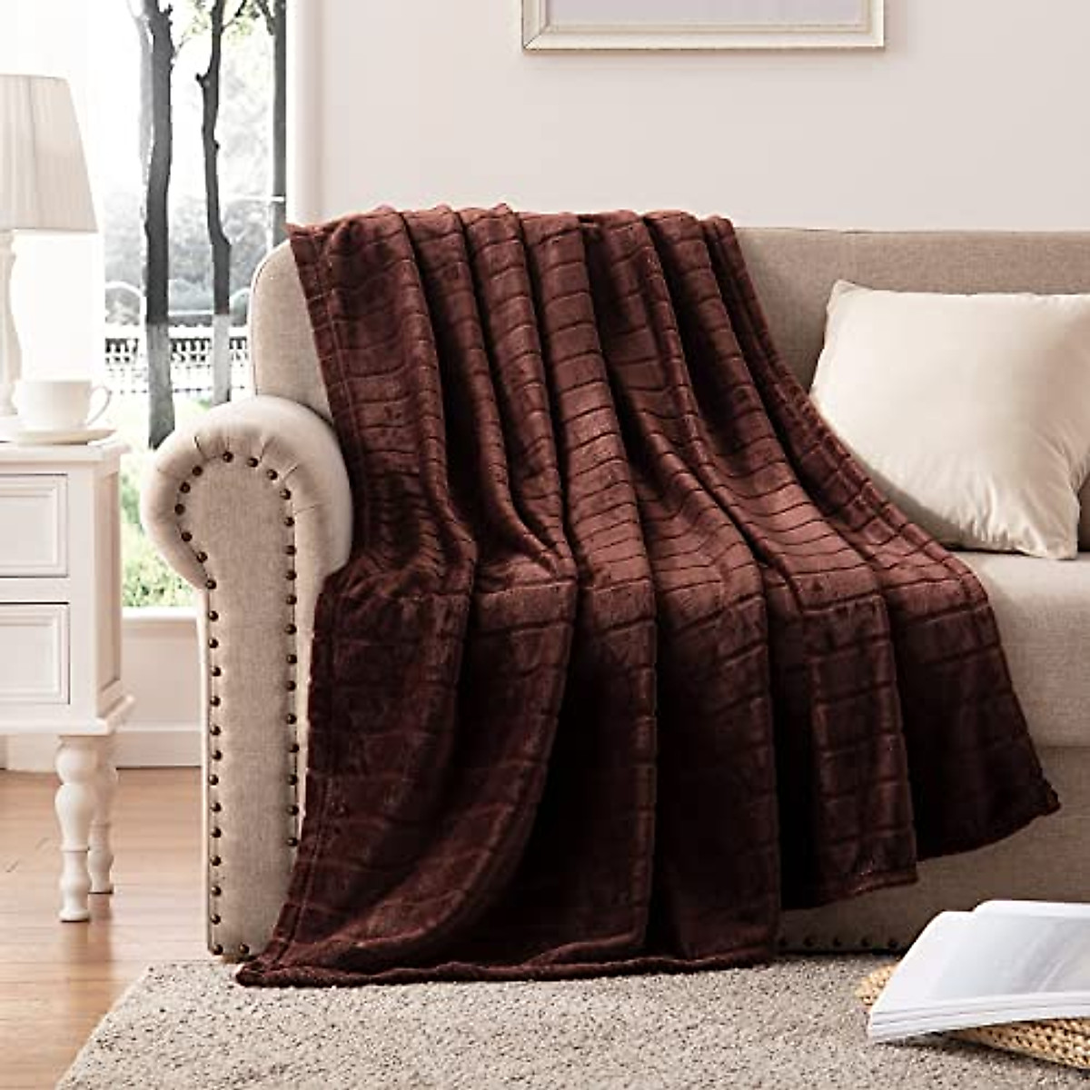 Bertte Decorative Stripe Lightweight Fleece Cozy Sofa Bed Seasons Throw 330 GSM Soft Plush Fuzzy Warm Fluffy Blanket, 50"x 60", Brown