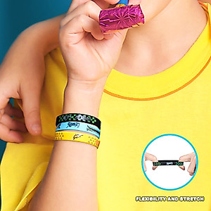 Birthday Party Supplies, 100Pcs Party Favors, Include 10 Gift Case,10 Bracelets,10 Button Pins, 10 Silicone Wristband, 10 Key Chains and 50 Stickers for Kids Anime Themed Party